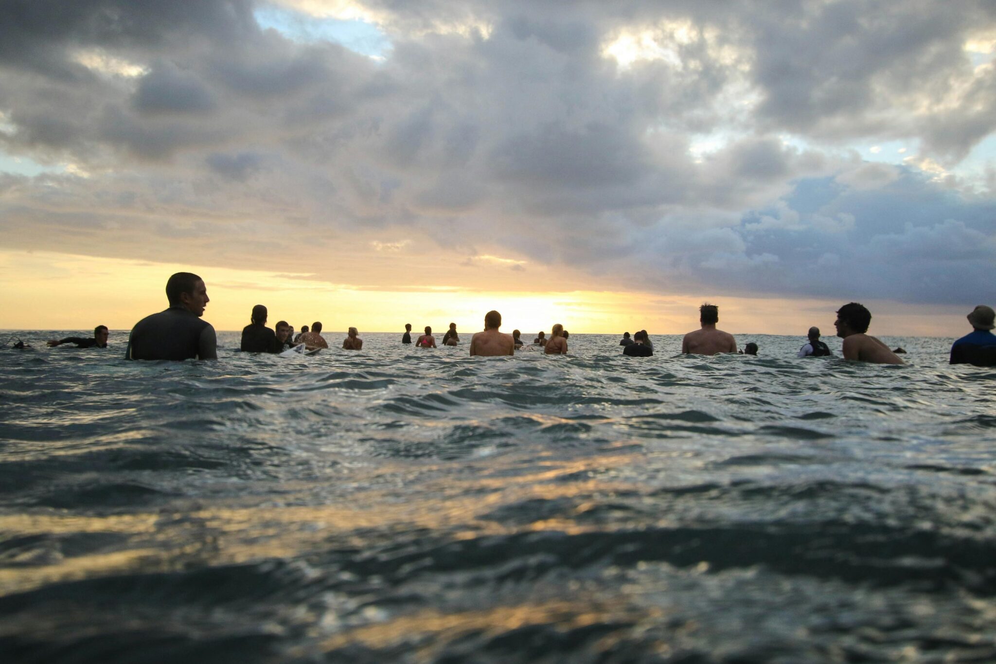 The History of Surf Culture: From Ancient Roots to Modern Waves